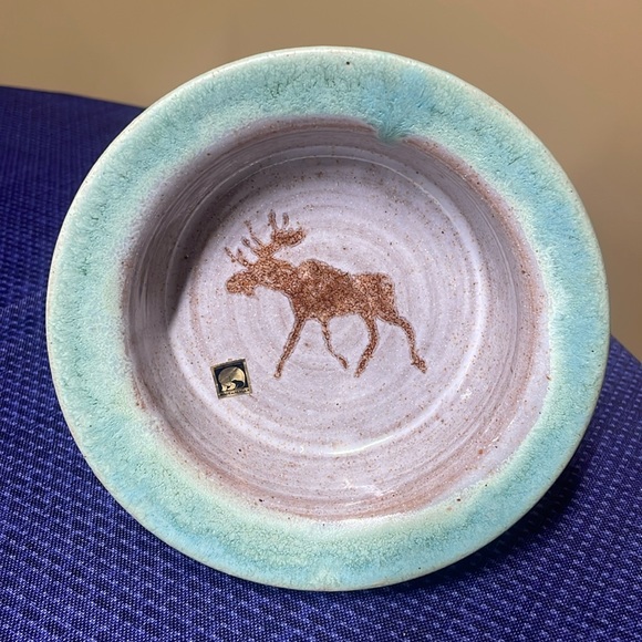 Art | Alaska Pottery Moose Bowl 65 Diameter | Poshmark
